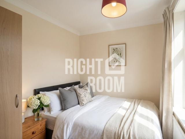 2 bedroom Flat to let 2 Bed Flat, Dale Valley Road, Southampton SO16