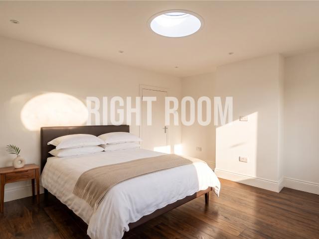 2 bedroom Flat to let 2 Bedroom Flat, London Road, Croydon, CR0 2RL