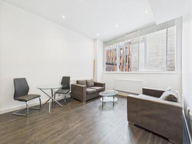 2 bedroom Flat To Let