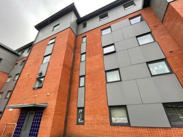 2 bedroom Flat To Let