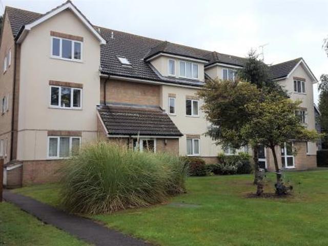 2 bedroom Flat To Let