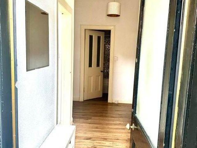 2 Bedroom Flat To Let