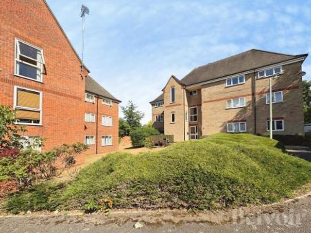2 bedroom Flat To Let