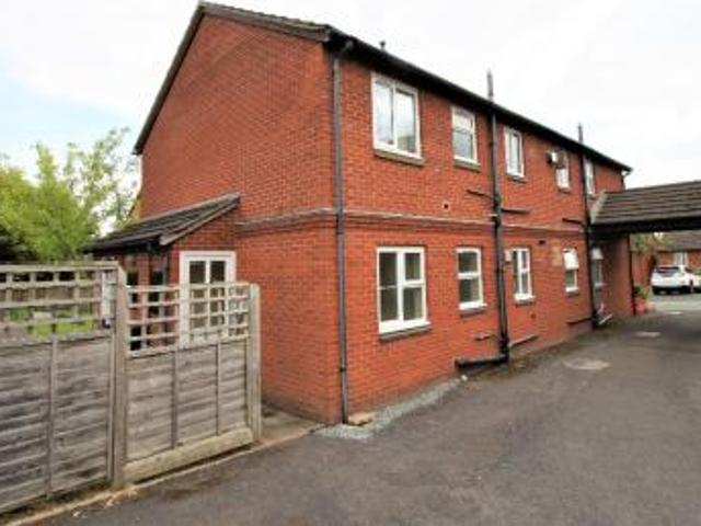 2 bedroom Flat To Let