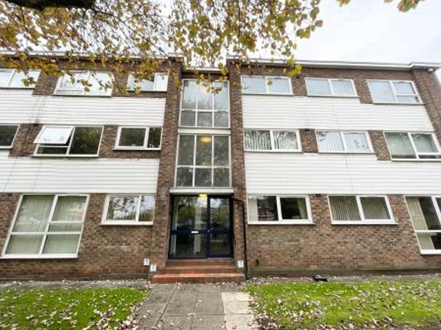 2 bedroom Flat To Let