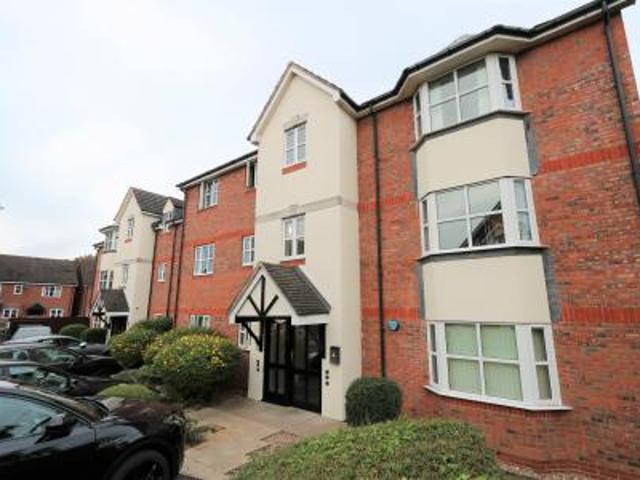 2 bedroom Flat To Let