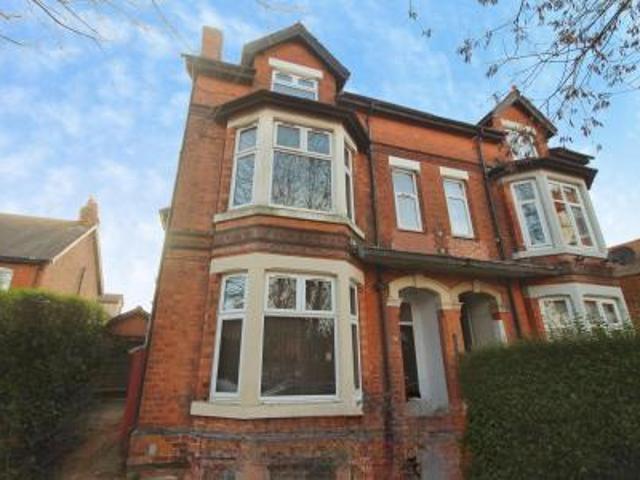 2 bedroom Flat To Let