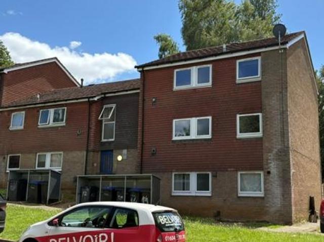 2 bedroom Flat To Let