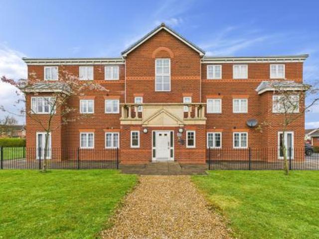 2 bedroom Flat To Let