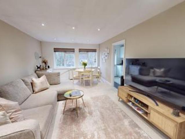2 bedroom Flat To Let
