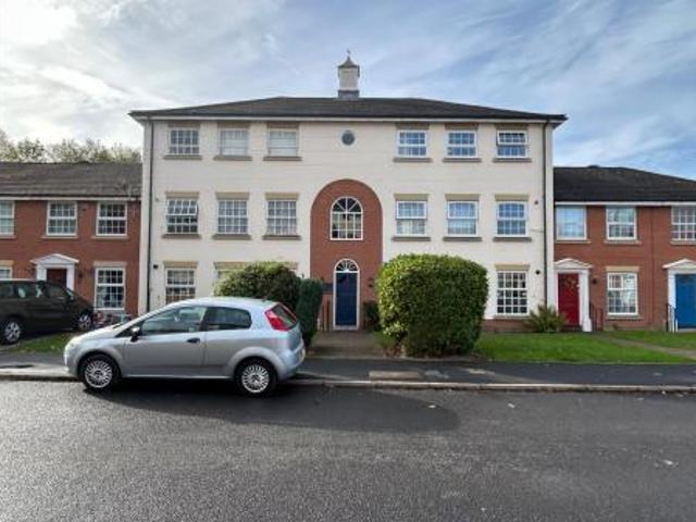 2 bedroom Flat To Let