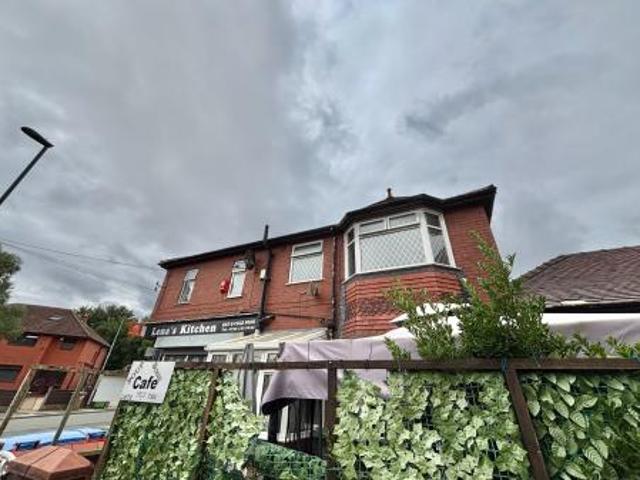 2 bedroom Flat To Let