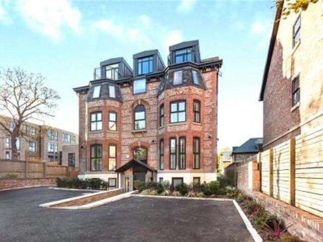 2 bedroom Flat To Let