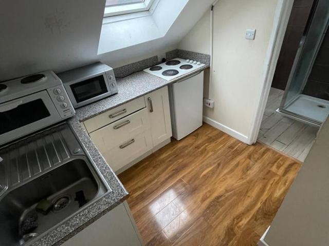 ✨ 2 Bedroom Flat to Let – Dollis Hill, NW2 ✨