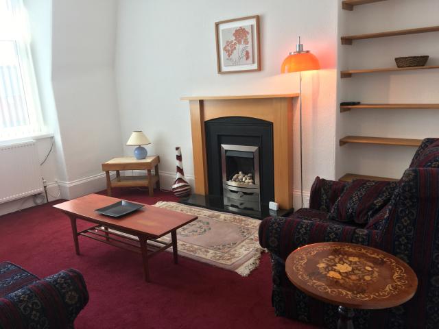 2 Bedroom Flat To Let in Aberdeen, AB24
