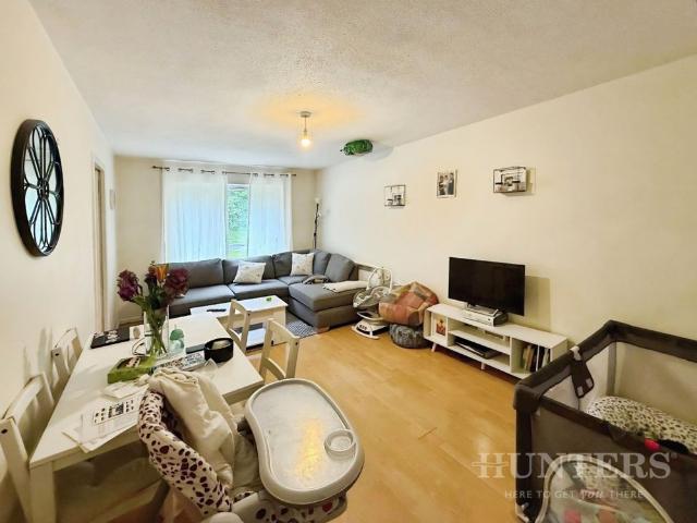 2 bedroom Flat To Let Total Size: 604 SQ FT