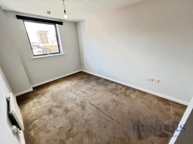 2 bedroom Flat To Let Total Size: 659 SQ FT