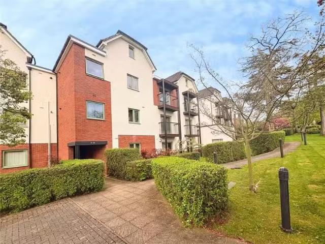 2 bedroom Flat to rent, Muchall Road, Wolverhampton, WV4 £950.