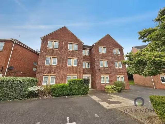 2 bedroom Flat to rent, Minton Grove, Baddeley Green, Stoke on.