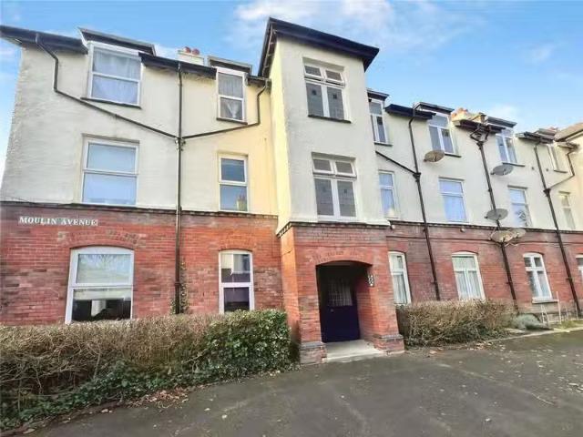 2 bedroom Flat to rent, Moulin Avenue, Southsea, PO5 £975 pcm