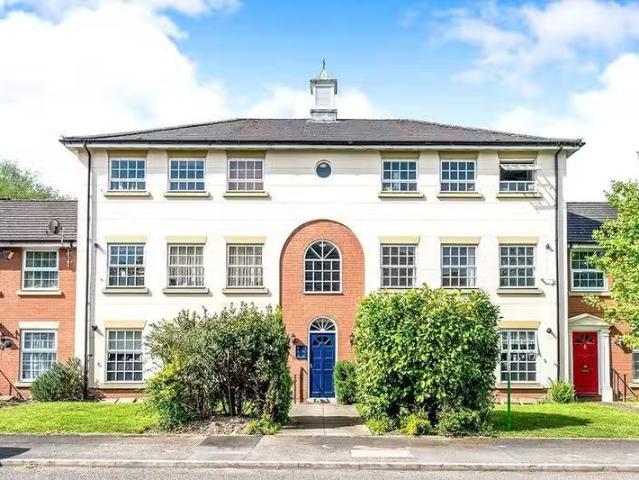 2 bedroom Flat to rent, Nightingale Way, Apley, TF1 £825 pcm
