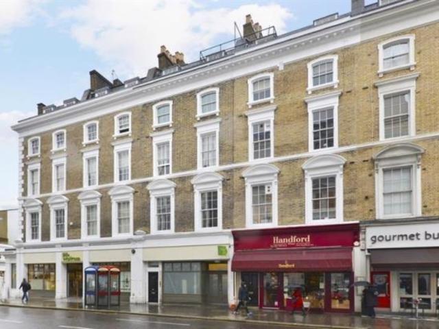 2 bedroom flat to rent on Old Brompton Road, London