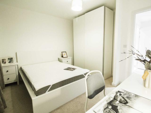 2 bedroom flat to rent on Bailey Street, London