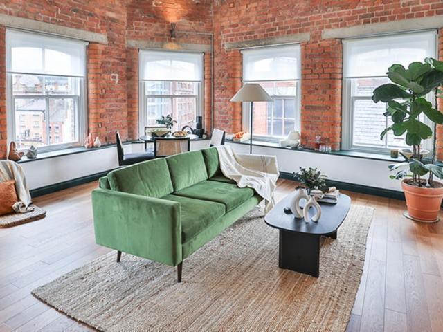 2 bedroom flat to rent on Dantzic Street, Manchester