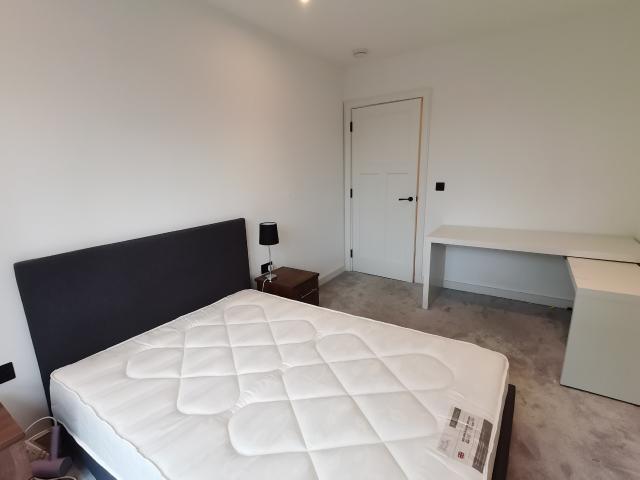2 bedroom flat to rent on Heritage Walk, London