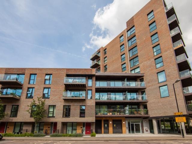 2 bedroom flat to rent on Rodney Road, London