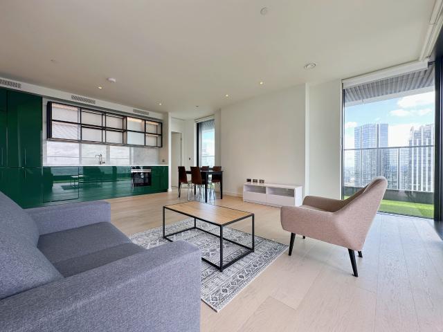 2 bedroom flat to rent on Wards Place, London
