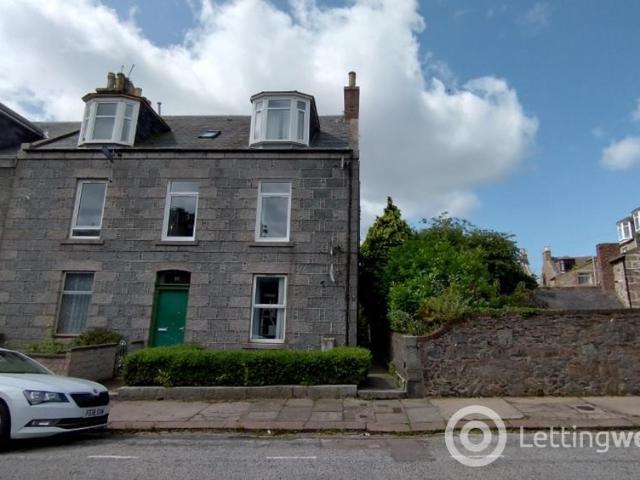 2 Bedroom Flat to Rent at Aberdeen City, George St, Harbour, Langstane