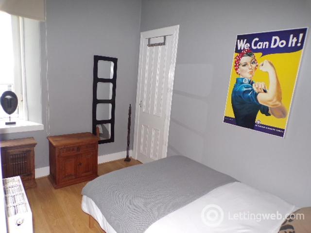 2 Bedroom Flat to Rent at Aberdeen City, Midstocket, Mount, Rosemount, England