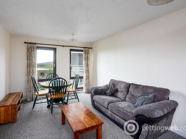 2 Bedroom Flat to Rent at Almond, Queensferry