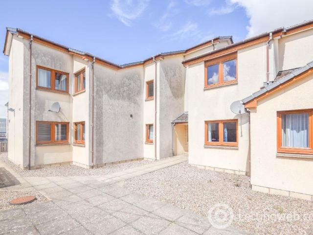 2 Bedroom Flat to Rent at Angus, Forfar