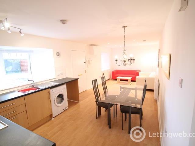 2 Bedroom Flat to Rent at Coldside, Dundee, Dundee City