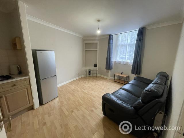 2 Bedroom Flat to Rent at Dundee/City Centre, Coldside, Dundee, Dundee City, Hilltown