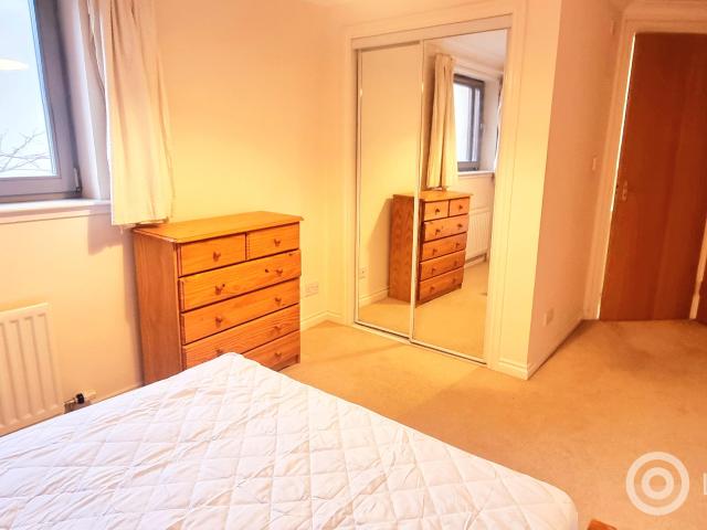 2 Bedroom Flat to Rent at Dundee/City Centre, Dundee, Dundee City, East Port, Maryfield, England