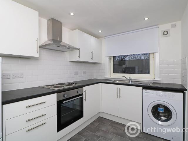 2 Bedroom Flat to Rent at Dundee/Douglas, Dundee, Dundee City, Dundee/East End