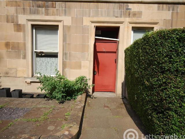 2 Bedroom Flat to Rent at Edinburgh, Hillside, Leith Walk