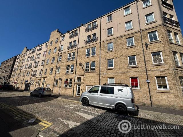 2 Bedroom Flat to Rent at Edinburgh, Leith