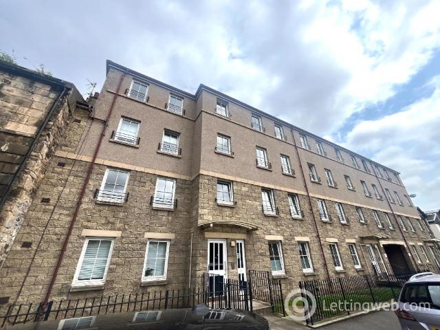 2 Bedroom Flat to Rent at Edinburgh, Leith, Leith Walk
