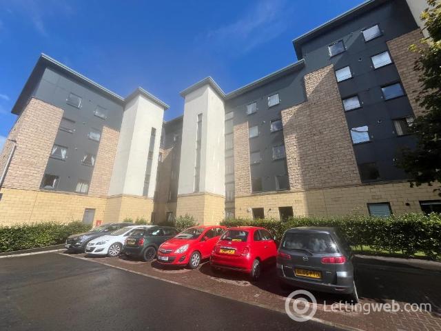 2 Bedroom Flat to Rent at Edinburgh, Leith Links, Leith Walk