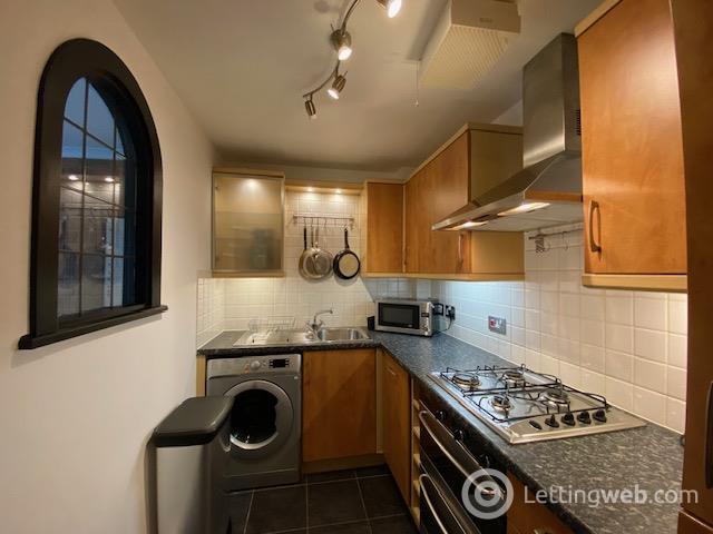 2 Bedroom Flat to Rent at Edinburgh/City Centre, Edinburgh, Old Town