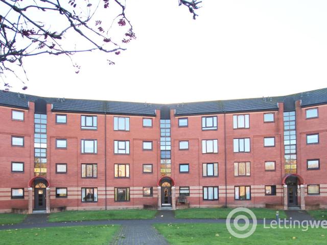 2 Bedroom Flat to Rent at Glasgow, Glasgow City, Springburn