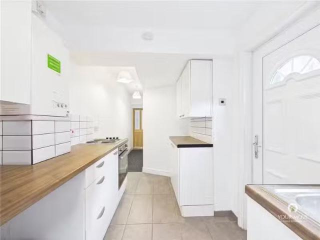2 bedroom Flat to rent, Axwell Terrace, Swalwell, NE16 £600 pcm