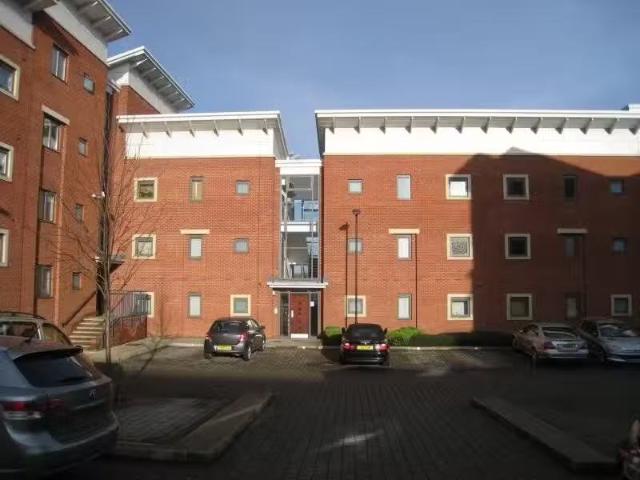 2 bedroom Flat to rent, Albion Street, Wolverhampton, WV1 £87.