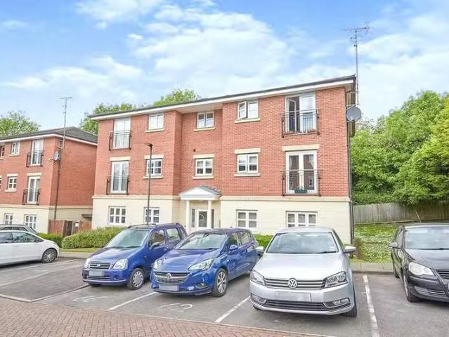 2 bedroom Flat to rent, Badgerdale Way, Littleover, DE23 £875.
