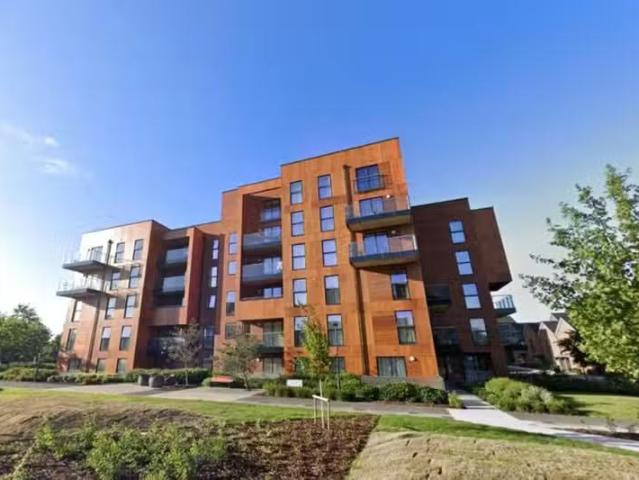 2 bedroom Flat to rent, Beadle Place, Callender Road, DA8 £1.