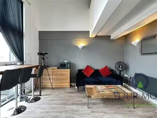 2 bedroom Flat to rent, Calderwood Street, London, SE18 £1,95.